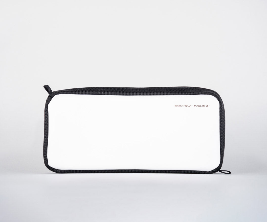 Nintendo Switch Magnetic Case 2024 USA Made Waterfield Designs Switch 1 White Leather Carabiner 3